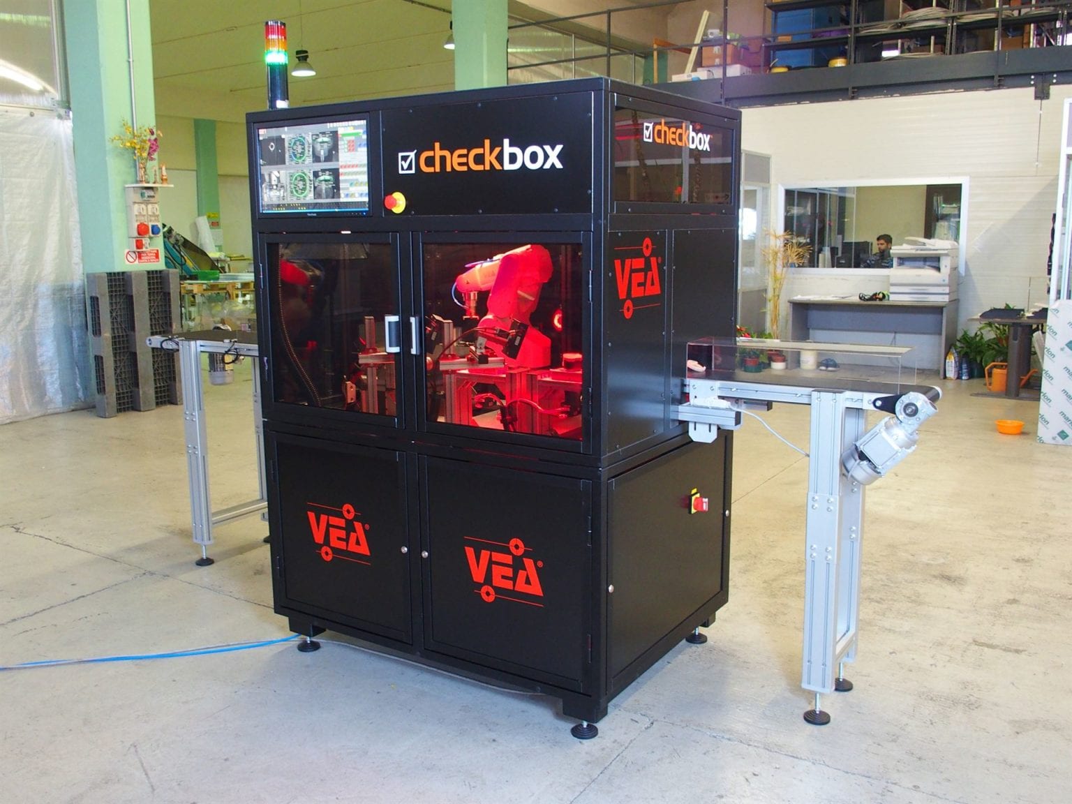 Checkbox Glass Table - Vea Italia